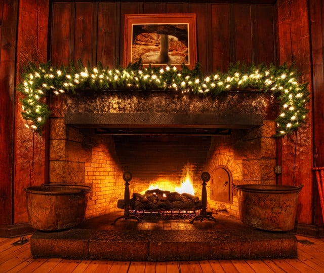 How To Decorate Around A Fireplace As A Centerpiece